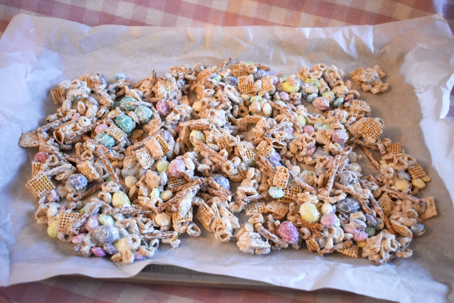 Bunny Bait Easter Snack Mix Recipe
