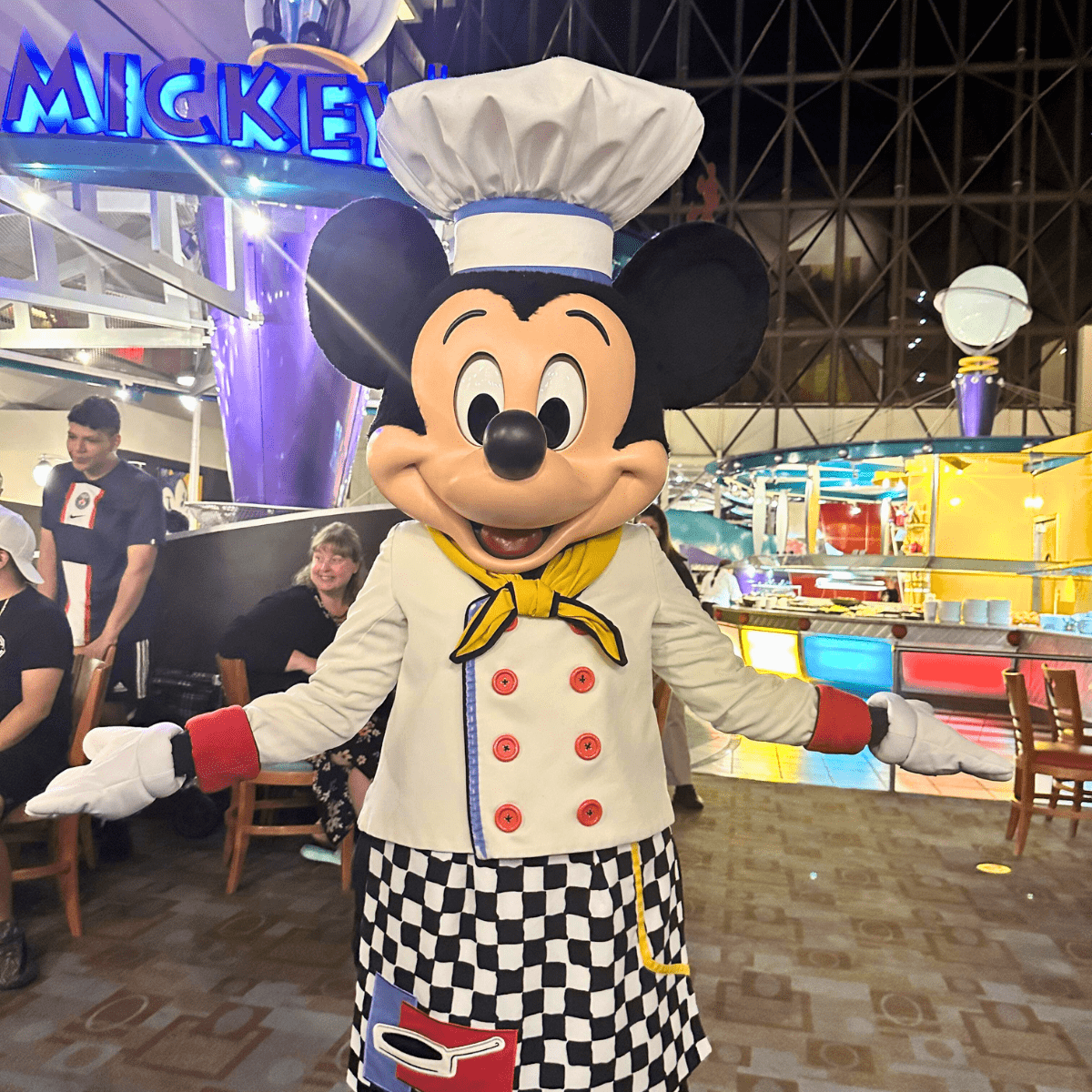 Where to Meet Mickey Mouse at Walt Disney World