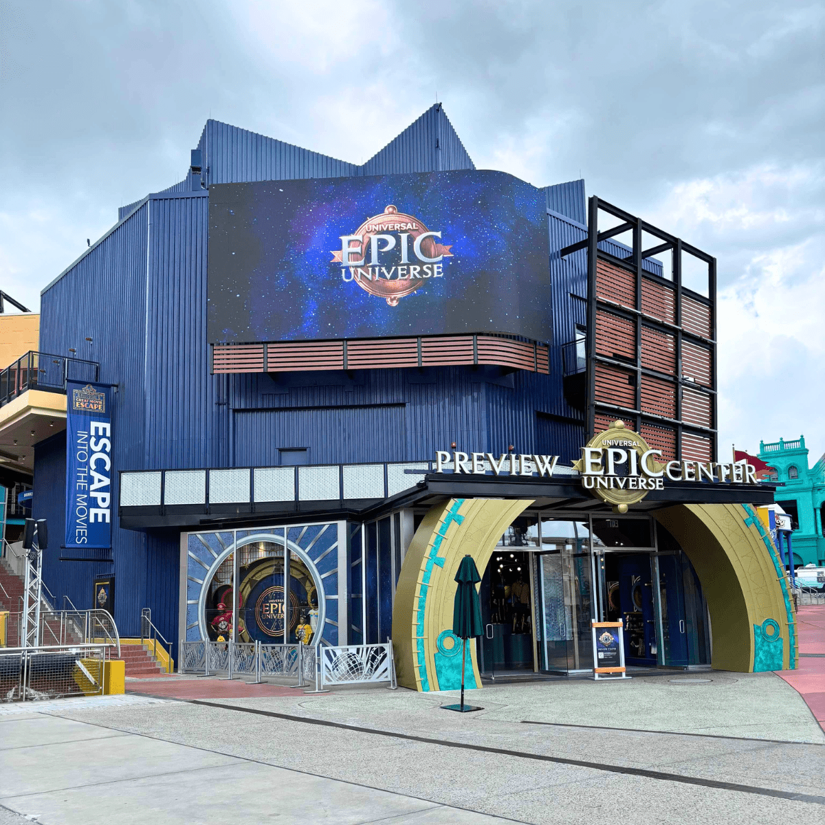 Universal CityWalk: Where to Eat, Drink, and Have Fun